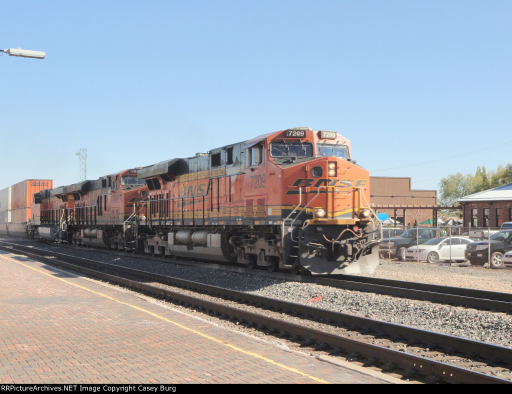 BNSF 7209